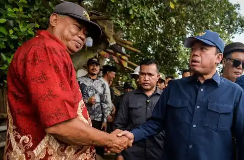 Menteri Nusron Nggak Pulang Kalau Debat dengan Kades Kohod soal Sertifikat Pagar Laut Tangerang ...
